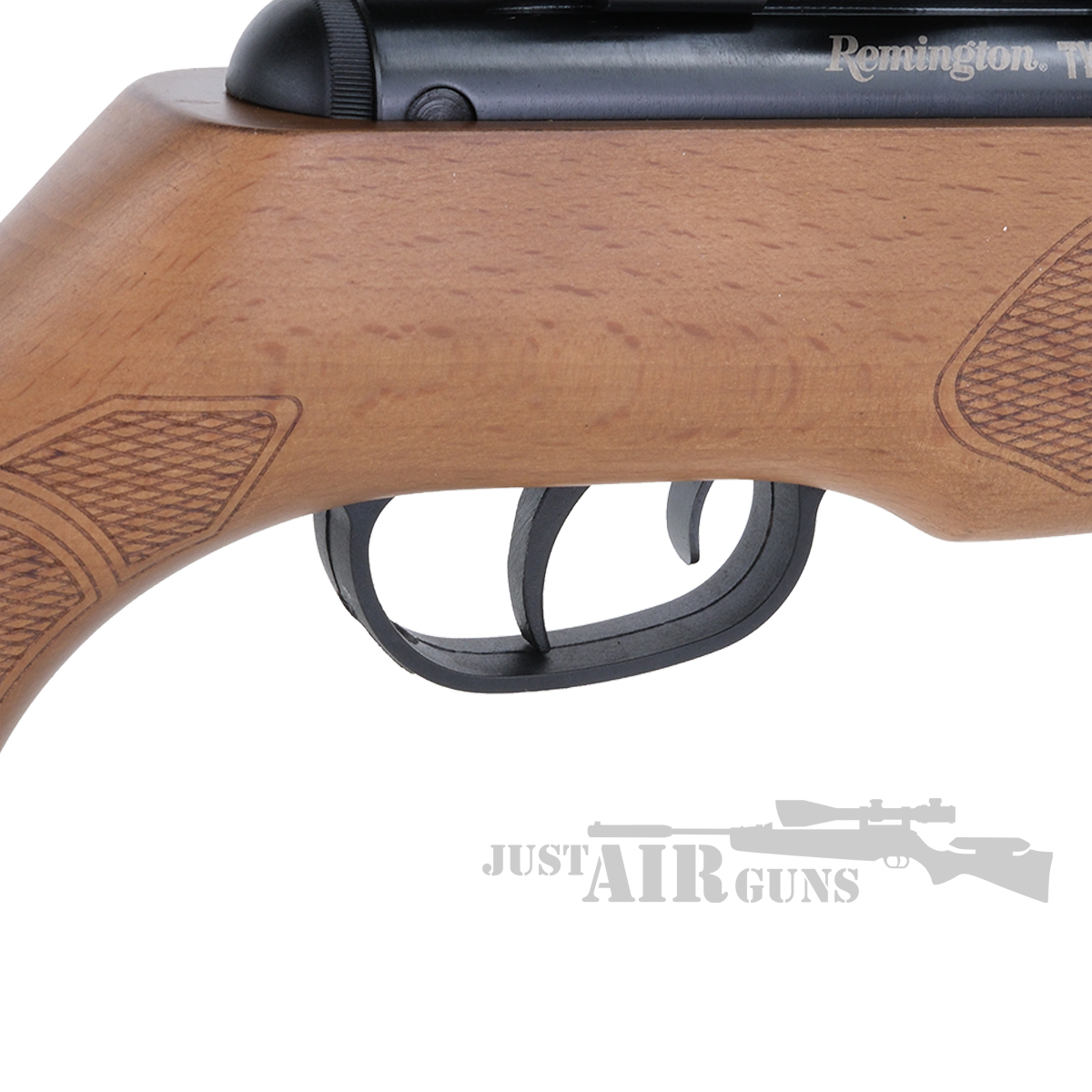 Remington Tyrant Air Rifle with Wood Stock and Scope .177